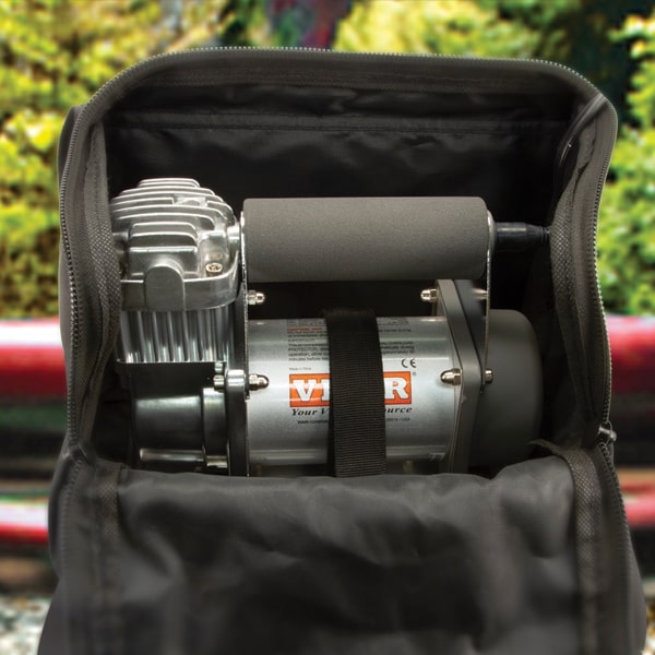 300P SXS Compressor kit 12 volt 2.3 CFM 150 PSI VIAIR UK Matt Savage 4x4