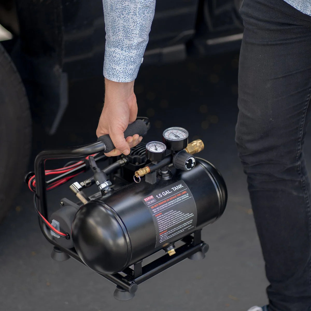 200 PSI Plug-N-Play On-Demand Portable Air Kit – VIAIR UK & Matt Savage 4x4