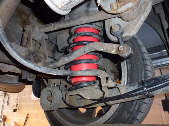 Air Lift 1000 Air Spring Kit for Lowered Mazda Bongo and Nissan Elgran ...